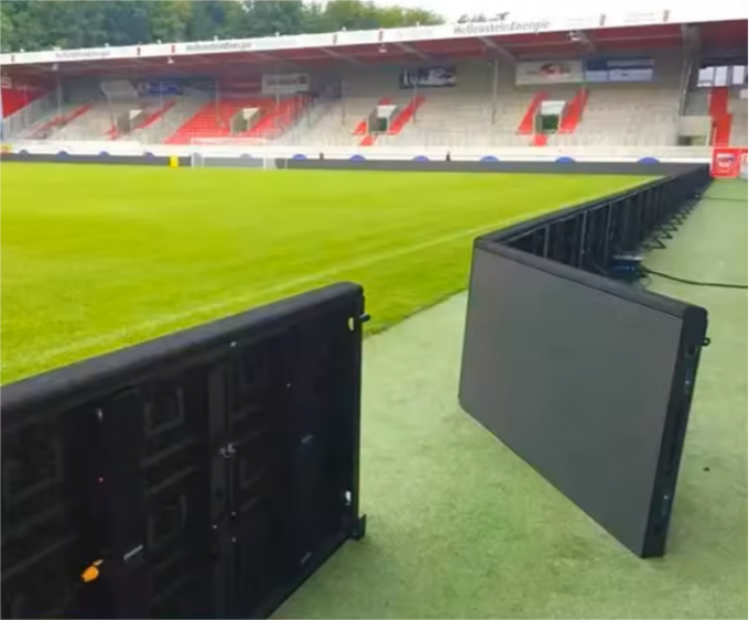 Programmable RGB Outdoor LED Displays Screen Football Stadium ...